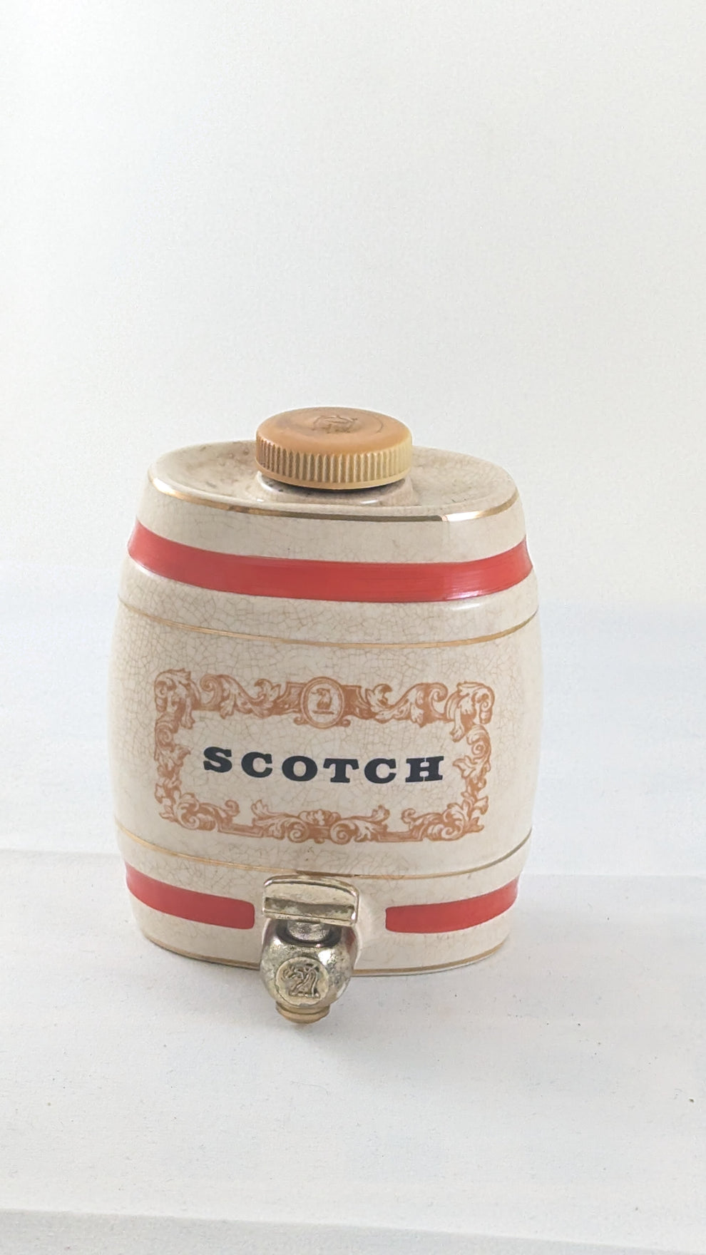 Vintage Wade Royal Victoria Ceramic Barrel Scotch Decanter – Hatfield ...